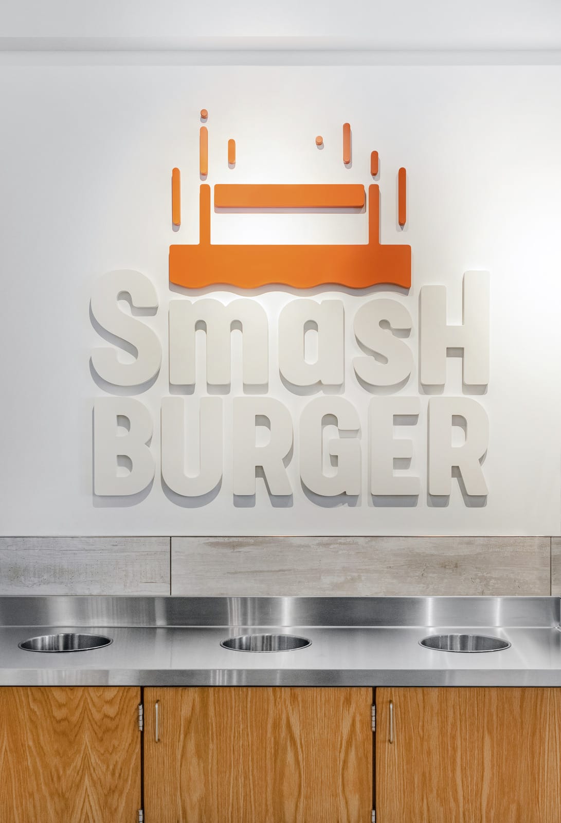 Innovative Fast-Casual Restaurant Design & Branding for Smashburger by ...