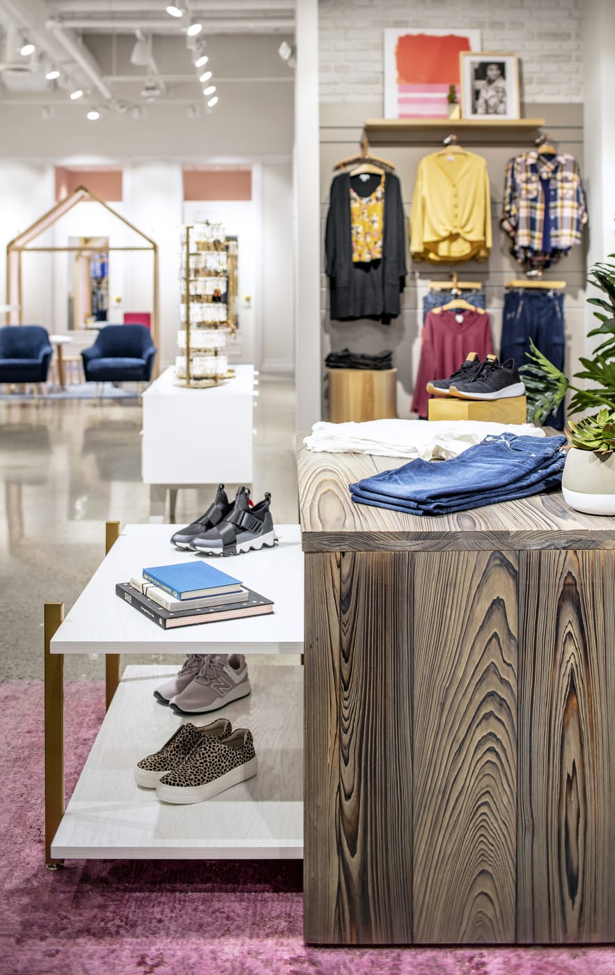 Evereve | Fashion Retail Design by MG2 Architects