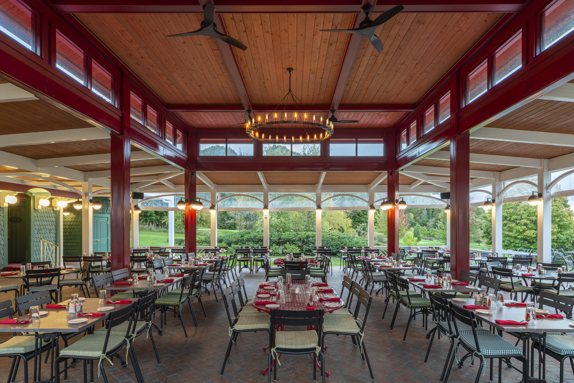 The Jockey Club Experience: Outdoor Dining on Mackinac Island